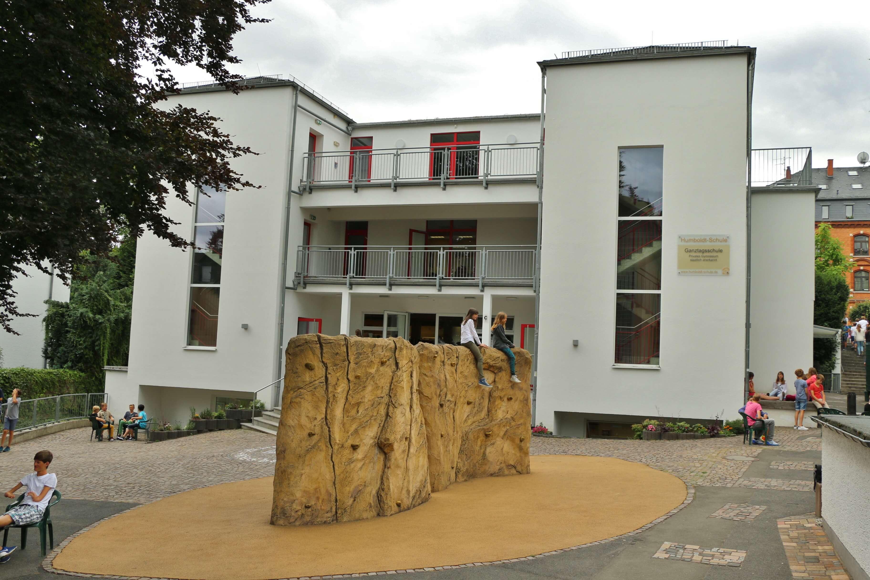 Unsere Schule - Humboldt Schule Wiesbaden Unsere Schule - Humboldt Schule Wiesbaden